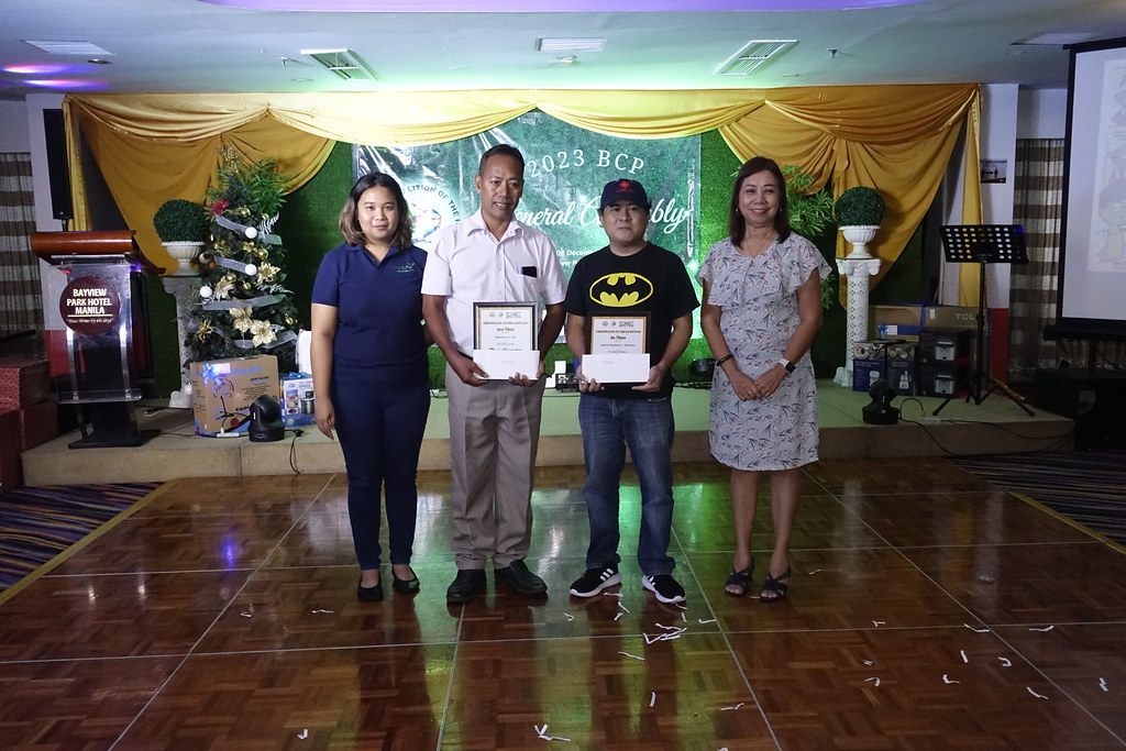 BioteKomiks: How Comic Artists Represent Biotech in the Philippines ...